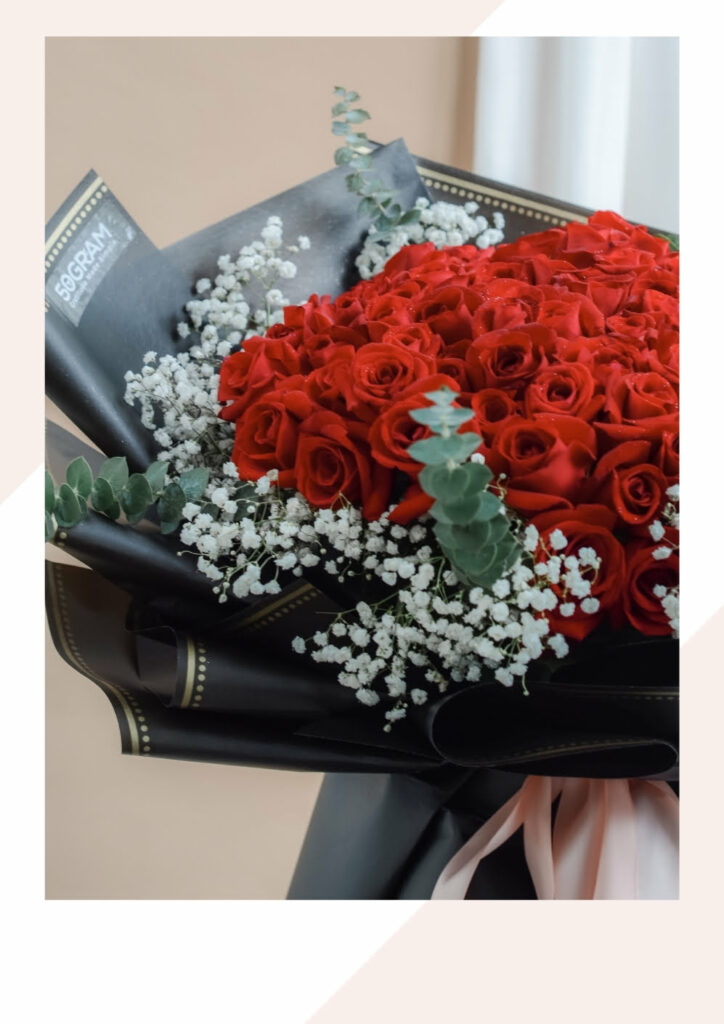 Luxuriante 99 Roses Proposal Bouquet | Free Delivery