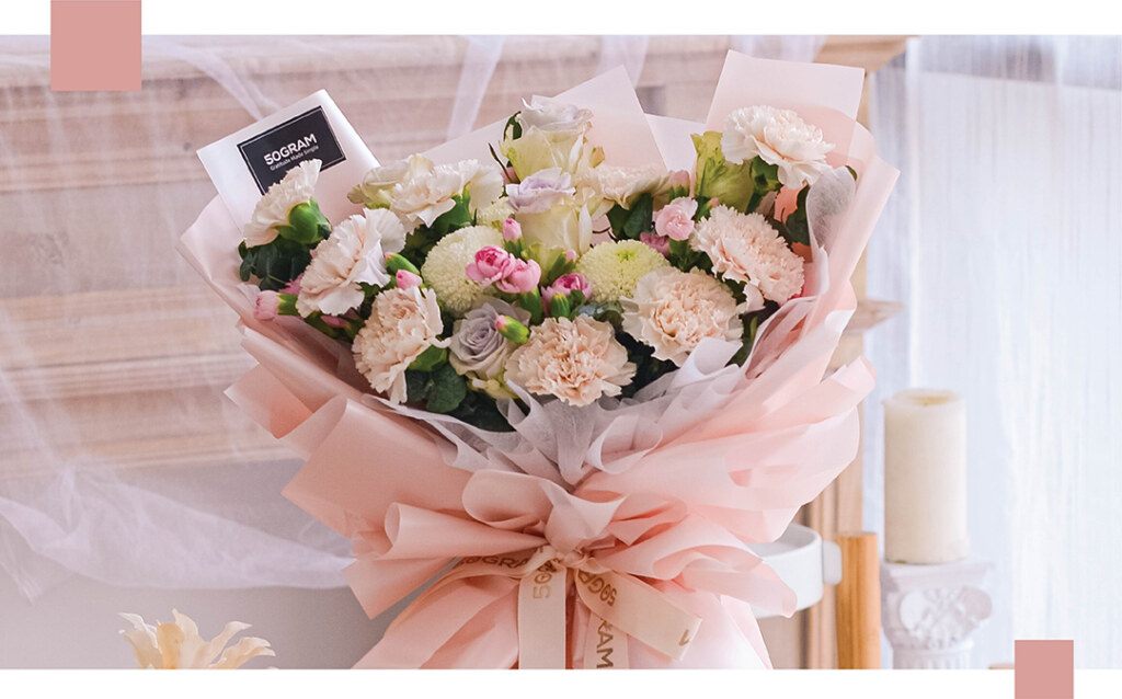 Carnation Flower Bouquet | 50Gram