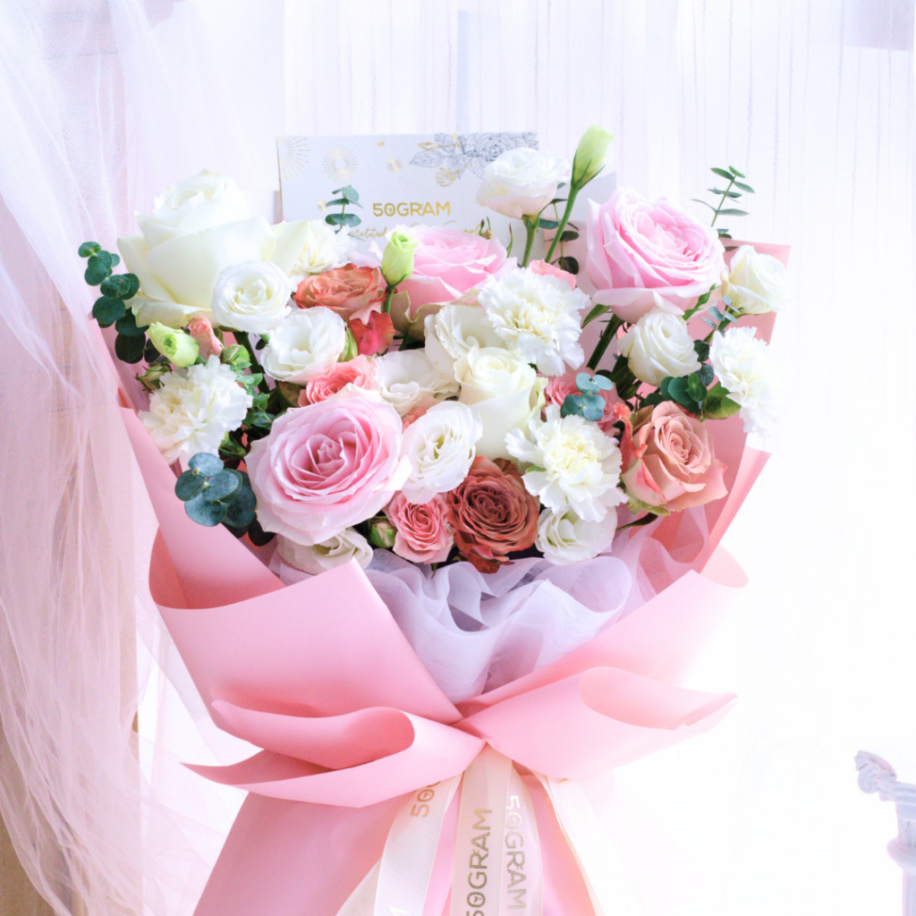 Love Bonds Pink Roses Hand Bouquet | Free Delivery KL & PJ