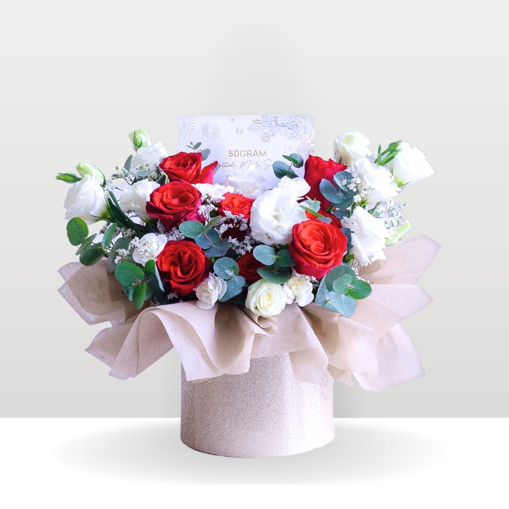 50Gram Flower Shop's Elegant Flower Boxes: Delivering Smiles Across The ...